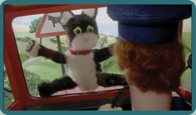 Maya The Cat - Free Movement